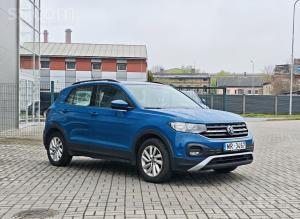 Blue Volkswagen T-Cross 2020 in Liepaja, with an engine capacity of 1.00 L and mileage of 95 thousand km for 12900 €, photo 8 on AUTOMOTO.COM.LV