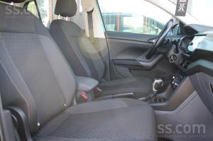 Zils Volkswagen T-Cross 2020 Rīga, ar dzinēja tilpumu 1.60 L un nobraukumu 0 tūkst. km par 12900 €, foto 16 vietnē AUTOMOTO.COM.LV