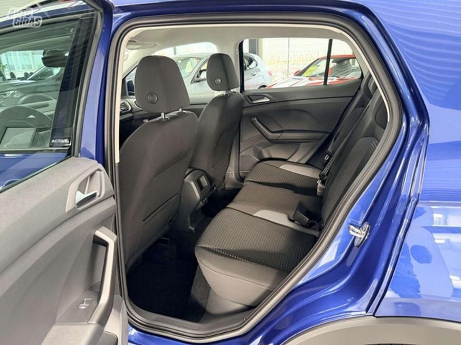 Blue Volkswagen T-Cross 2021 in Kaunas, with an engine capacity of 1.50 L and mileage of 25 thousand km for 26283 €, photo 14 on AUTOMOTO.COM.LV