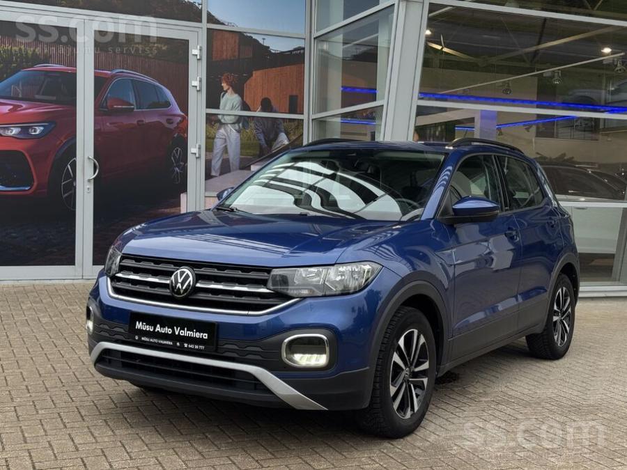 Синий Фольксваген T-Cross 2021 в Валмиера, объемом двигателя 1.00 л и пробегом 102 тыс. км за 16500 €, фото 4 на AUTOMOTO.COM.LV