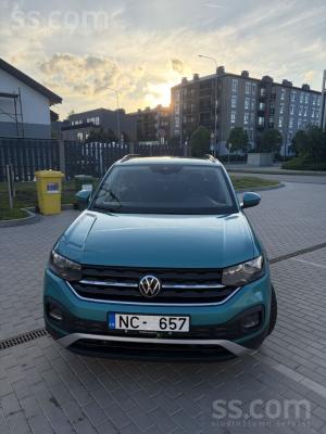 Синий Фольксваген T-Cross 2022 в Рига, объемом двигателя 1.00 л и пробегом 81 тыс. км за 15700 €, фото 3 на AUTOMOTO.COM.LV