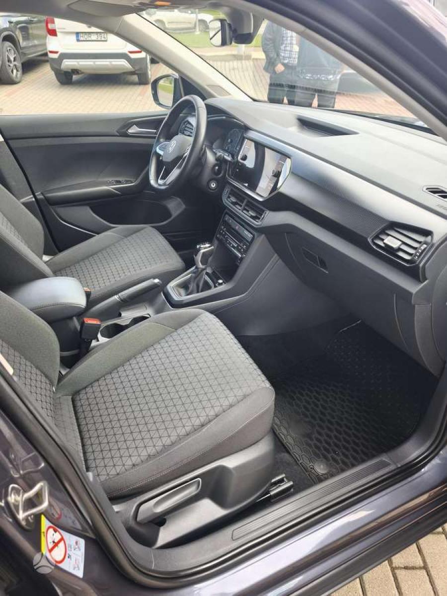 Zils Volkswagen T-Cross 2022 Šauļi, ar dzinēja tilpumu 1.00 L un nobraukumu 80 tūkst. km par 15600 €, foto 12 vietnē AUTOMOTO.COM.LV