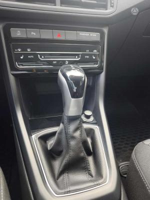 Zils Volkswagen T-Cross 2022 Šauļi, ar dzinēja tilpumu 1.00 L un nobraukumu 80 tūkst. km par 15600 €, foto 14 vietnē AUTOMOTO.COM.LV