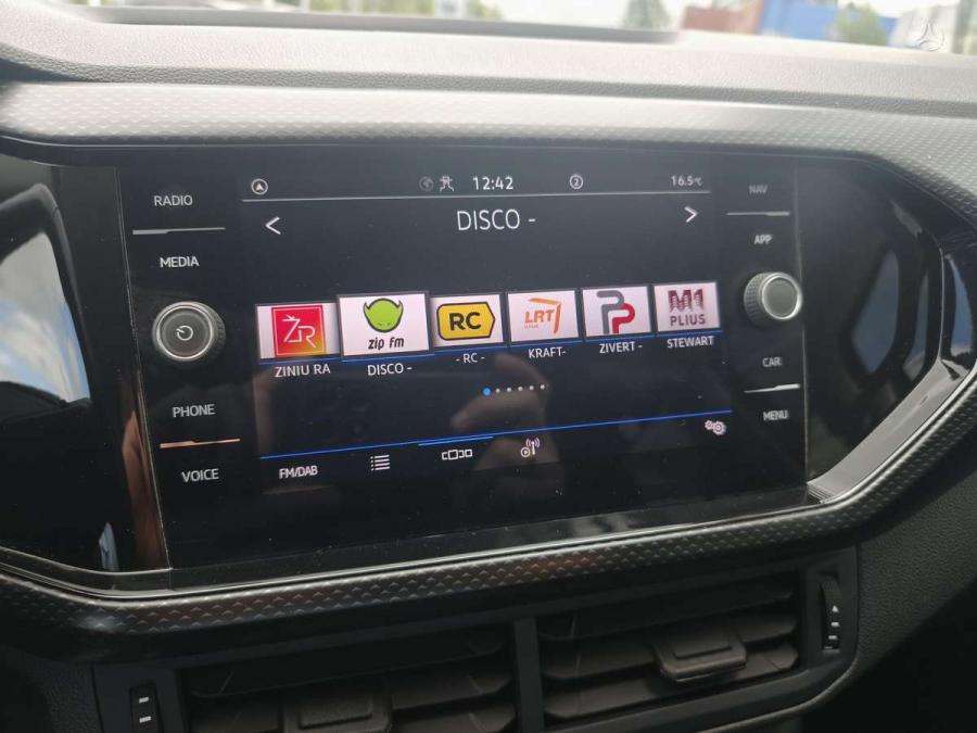 Zils Volkswagen T-Cross 2022 Šauļi, ar dzinēja tilpumu 1.00 L un nobraukumu 80 tūkst. km par 15600 €, foto 17 vietnē AUTOMOTO.COM.LV