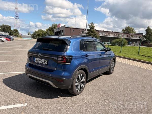 Синий Фольксваген T-Cross 2022 в Валмиера, объемом двигателя 1.00 л и пробегом 79 тыс. км за 16300 €, фото 5 на AUTOMOTO.COM.LV