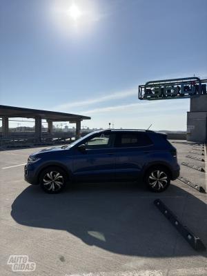 Синий Фольксваген T-Cross 2022 в Вильнюс, объемом двигателя 1.00 л и пробегом 57 тыс. км за 17000 €, фото 9 на AUTOMOTO.COM.LV