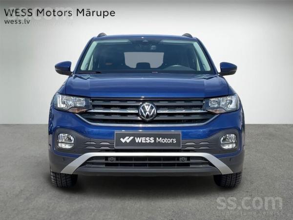 Blue Volkswagen T-Cross 2023 in Riga, with an engine capacity of 1.00 L and mileage of 52 thousand km for 17590 €, photo 5 on AUTOMOTO.COM.LV