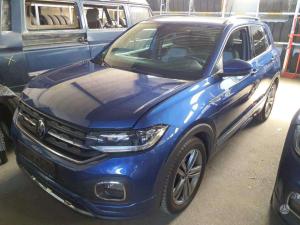 Blue Volkswagen T-Cross 2023 in Vilnius, with an engine capacity of 1.50 L and mileage of 100 thousand km for 21360 €, photo  on AUTOMOTO.COM.LV