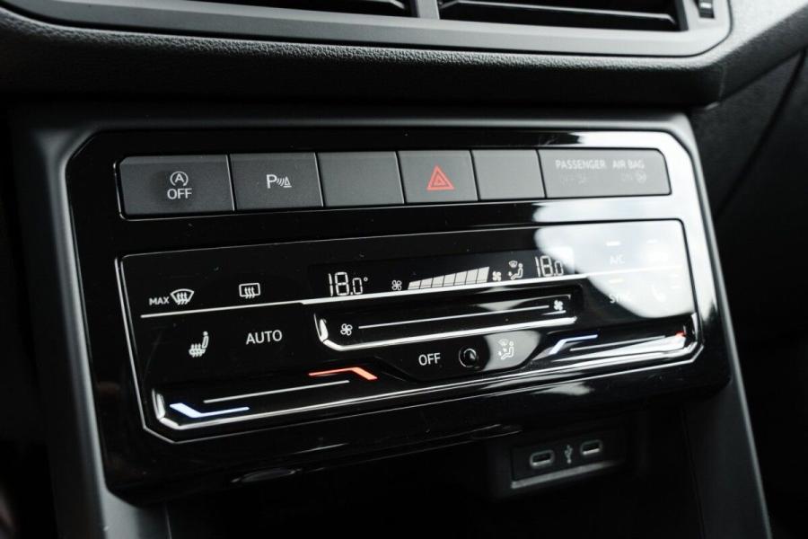 Zils Volkswagen T-Cross 2023 Mārupe, ar dzinēja tilpumu 1.00 L un nobraukumu 37 tūkst. km par 19900 €, foto 22 vietnē AUTOMOTO.COM.LV