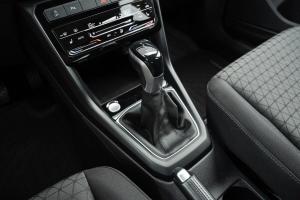 Zils Volkswagen T-Cross 2023 Mārupe, ar dzinēja tilpumu 1.00 L un nobraukumu 37 tūkst. km par 19900 €, foto 23 vietnē AUTOMOTO.COM.LV