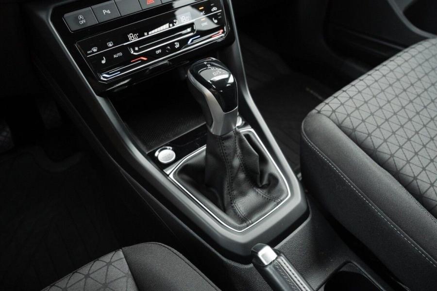 Zils Volkswagen T-Cross 2023 Mārupe, ar dzinēja tilpumu 1.00 L un nobraukumu 37 tūkst. km par 19900 €, foto 23 vietnē AUTOMOTO.COM.LV