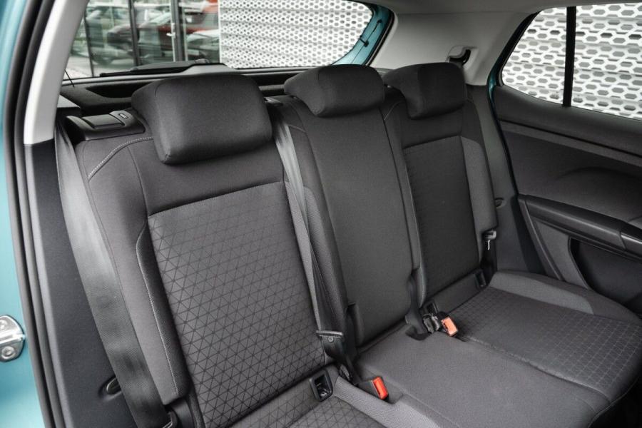 Zils Volkswagen T-Cross 2023 Mārupe, ar dzinēja tilpumu 1.00 L un nobraukumu 37 tūkst. km par 19900 €, foto 24 vietnē AUTOMOTO.COM.LV