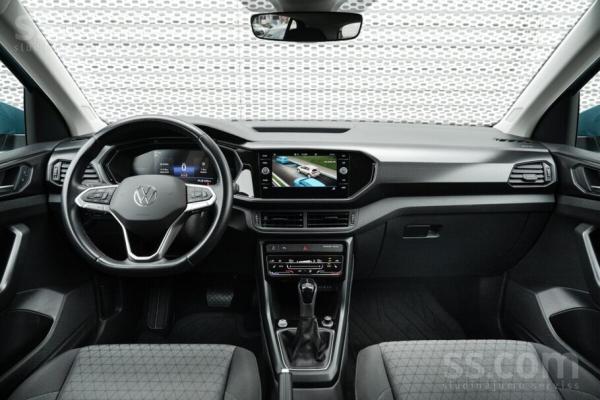 Zils Volkswagen T-Cross 2023 Rīga, ar dzinēja tilpumu 1.00 L un nobraukumu 37 tūkst. km par 19900 €, foto 6 vietnē AUTOMOTO.COM.LV