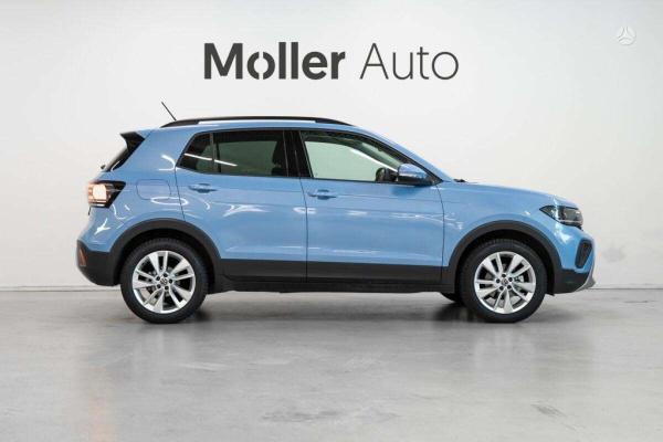 Blue Volkswagen T-Cross 2025 in Vilnius, with an engine capacity of 1.00 L and mileage of 21 thousand km for 20900 €, photo 4 on AUTOMOTO.COM.LV