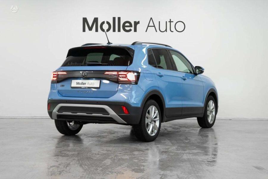 Blue Volkswagen T-Cross 2026 in Vilnius, with an engine capacity of 1.00 L and mileage of 7 thousand km for 23950 €, photo 3 on AUTOMOTO.COM.LV