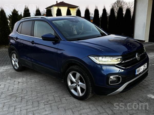 Синий Фольксваген T-Cross 2020 в Рига, объемом двигателя 1.00 л и пробегом 50 тыс. км за 16500 €, фото 2 на AUTOMOTO.COM.LV