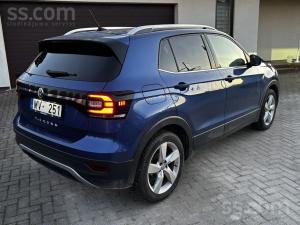 Blue Volkswagen T-Cross 2020 in Riga, with an engine capacity of 1.00 L and mileage of 50 thousand km for 16500 €, photo 3 on AUTOMOTO.COM.LV