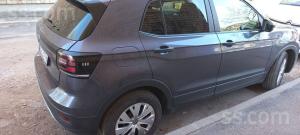 Blue Volkswagen T-Cross 2022 in Riga, with an engine capacity of 1.00 L and mileage of 33 thousand km for 16990 €, photo 3 on AUTOMOTO.COM.LV