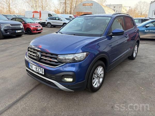 Zils Volkswagen T-Cross 2022 Rīga, ar dzinēja tilpumu 1.00 L un nobraukumu 96 tūkst. km par 15300 €, foto 1 vietnē AUTOMOTO.COM.LV
