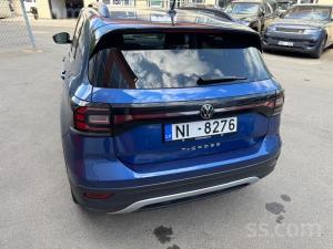 Blue Volkswagen T-Cross 2022 in Riga, with an engine capacity of 1.00 L and mileage of 96 thousand km for 14990 €, photo 6 on AUTOMOTO.COM.LV