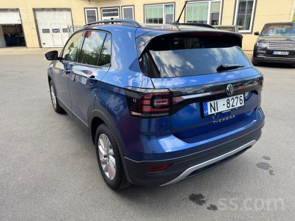 Синий Фольксваген T-Cross 2022 в Рига, объемом двигателя 1.00 л и пробегом 96 тыс. км за 14990 €, фото 6 на AUTOMOTO.COM.LV