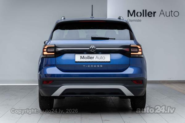 Zils Volkswagen T-Cross 2023 Tallina, ar dzinēja tilpumu 1.00 L un nobraukumu 130 tūkst. km par 19990 €, foto 5 vietnē AUTOMOTO.COM.LV