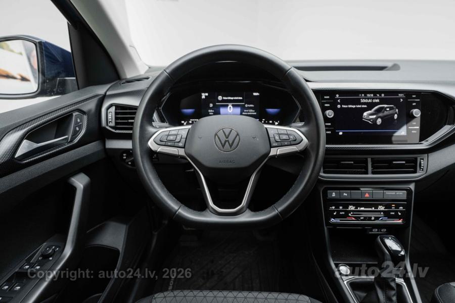 Синий Фольксваген T-Cross 2023 в Таллин, объемом двигателя 1.00 л и пробегом 130 тыс. км за 19990 €, фото 12 на AUTOMOTO.COM.LV