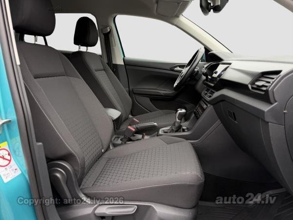 Zils Volkswagen T-Cross 2023 Pērnava, ar dzinēja tilpumu 1.50 L un nobraukumu 46 tūkst. km par 22900 €, foto 6 vietnē AUTOMOTO.COM.LV