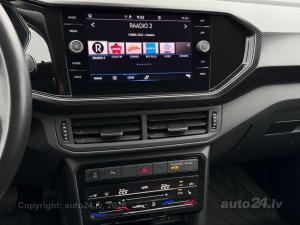Zils Volkswagen T-Cross 2023 Pērnava, ar dzinēja tilpumu 1.50 L un nobraukumu 46 tūkst. km par 22900 €, foto 10 vietnē AUTOMOTO.COM.LV