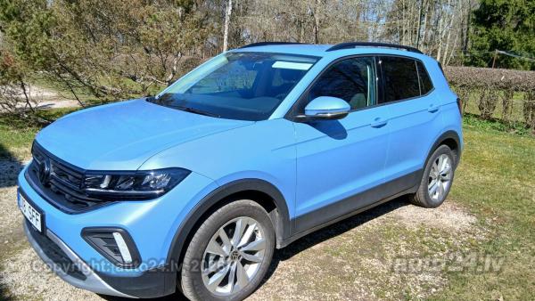 Zils Volkswagen T-Cross 2024 Tallina, ar dzinēja tilpumu 1.00 L un nobraukumu 15 tūkst. km par 21990 €, foto 6 vietnē AUTOMOTO.COM.LV