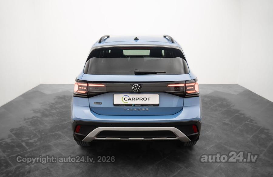 Zils Volkswagen T-Cross 2024 Tallina, ar dzinēja tilpumu 1.00 L un nobraukumu 9 tūkst. km par 21900 €, foto 6 vietnē AUTOMOTO.COM.LV