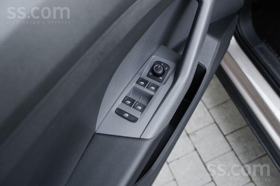 Brūns Volkswagen T-Cross 2019 Rīga, ar dzinēja tilpumu 1.00 L un nobraukumu 67 tūkst. km par 17900 €, foto 8 vietnē AUTOMOTO.COM.LV