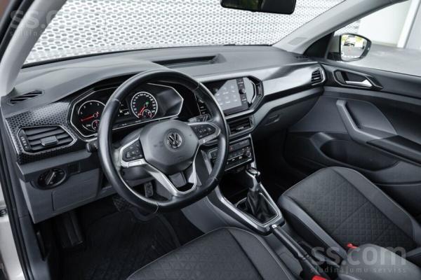 Volkswagen T-Cross 2019 Rīga vietnē Brūns Volkswagen T-Cross 2019 Rīga, ar dzinēja tilpumu 1.00 L un nobraukumu 67 tūkst. km par 17900 €, foto 10 vietnē AUTOMOTO.COM.LV