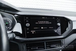 Brūns Volkswagen T-Cross 2019 Rīga, ar dzinēja tilpumu 1.00 L un nobraukumu 67 tūkst. km par 17900 €, foto 20 vietnē AUTOMOTO.COM.LV