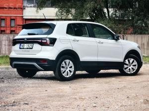 Brūns Volkswagen T-Cross 2021 Rīga, ar dzinēja tilpumu 1.00 L un nobraukumu 110 tūkst. km par 13500 €, foto 3 vietnē AUTOMOTO.COM.LV