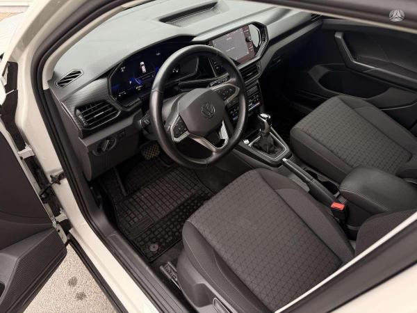 Brūns Volkswagen T-Cross 2023 Viļņa, ar dzinēja tilpumu 1.00 L un nobraukumu 88 tūkst. km par 16950 €, foto 8 vietnē AUTOMOTO.COM.LV