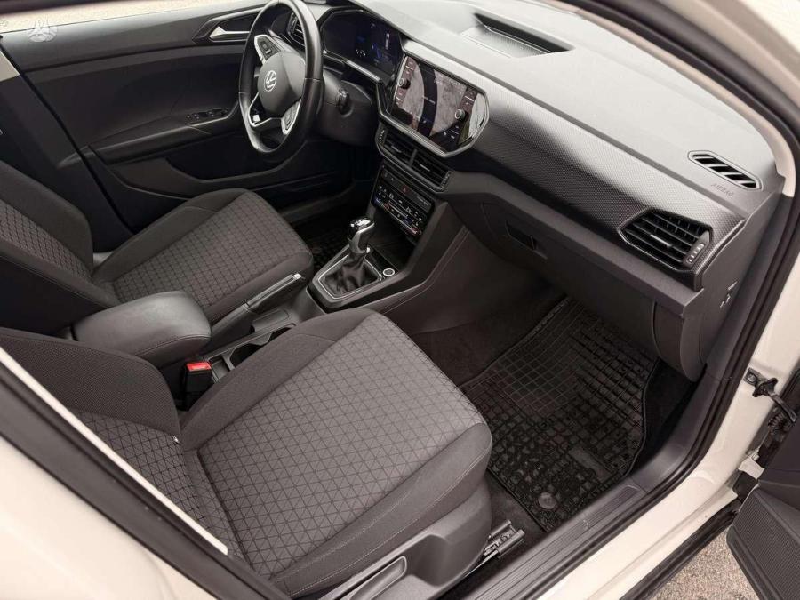 Brūns Volkswagen T-Cross 2023 Viļņa, ar dzinēja tilpumu 1.00 L un nobraukumu 88 tūkst. km par 16950 €, foto 12 vietnē AUTOMOTO.COM.LV