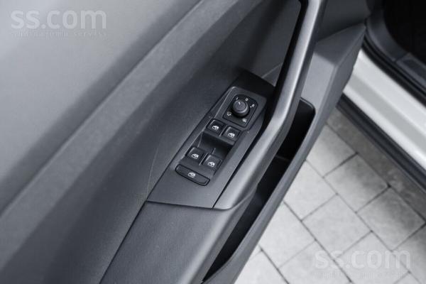 Коричневый Фольксваген T-Cross 2024 в Рига, объемом двигателя 1.00 л и пробегом 50 тыс. км за 17100 €, фото 7 на AUTOMOTO.COM.LV