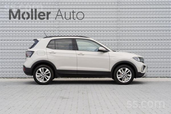 Brown Volkswagen T-Cross 2025 in Riga, with an engine capacity of 1.00 L and mileage of 42 thousand km for 22900 €, photo 6 on AUTOMOTO.COM.LV