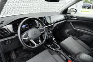 Brown Volkswagen T-Cross 2025 in Riga, with an engine capacity of 1.00 L and mileage of 42 thousand km for 22900 €, photo 10 on AUTOMOTO.COM.LV