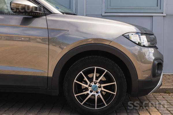 Volkswagen T-Cross 2019 Ventspils, ar dzinēja tilpumu 1.00 L un nobraukumu 54 tūkst. km par 21000 €, foto 9 vietnē AUTOMOTO.COM.LV