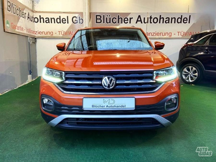 Volkswagen T-Cross 2019 in Kaunas, with an engine capacity of 1.00 L and mileage of 28 thousand km for 22349 €, photo 3 on AUTOMOTO.COM.LV