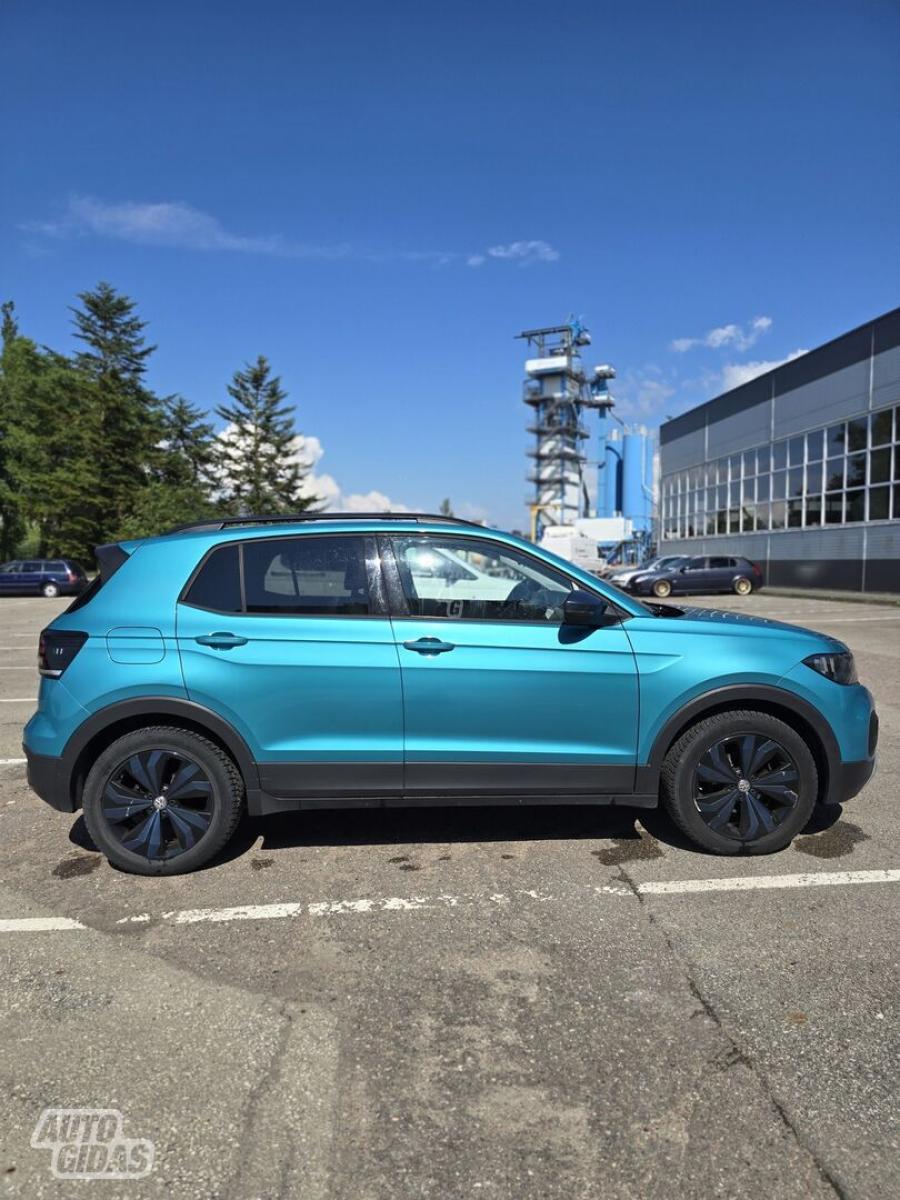 Фольксваген T-Cross 2019 в Клайпеда, объемом двигателя 1.00 л и пробегом 90 тыс. км за 14000 €, фото 4 на AUTOMOTO.COM.LV