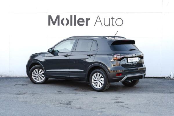 Volkswagen T-Cross 2019 Rīga, ar dzinēja tilpumu 1.00 L un nobraukumu 54 tūkst. km par 12500 €, foto 4 vietnē AUTOMOTO.COM.LV
