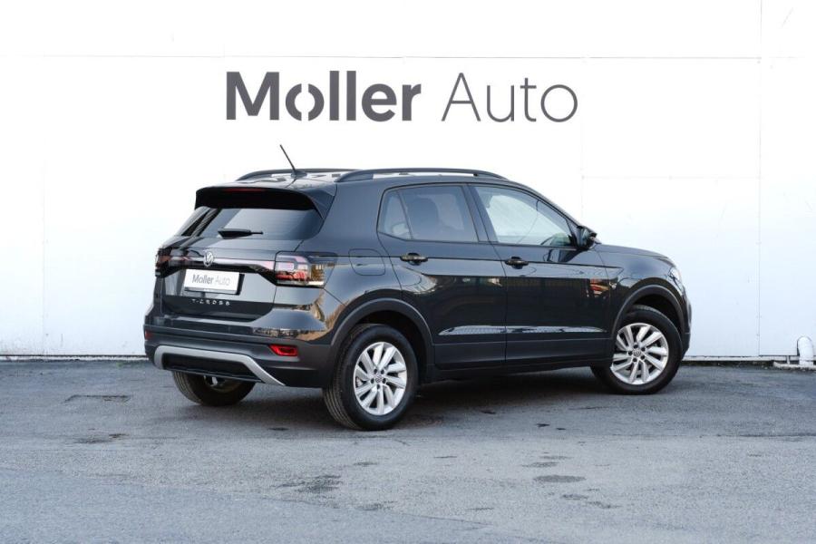Volkswagen T-Cross 2019 Rīga, ar dzinēja tilpumu 1.00 L un nobraukumu 54 tūkst. km par 12500 €, foto 5 vietnē AUTOMOTO.COM.LV