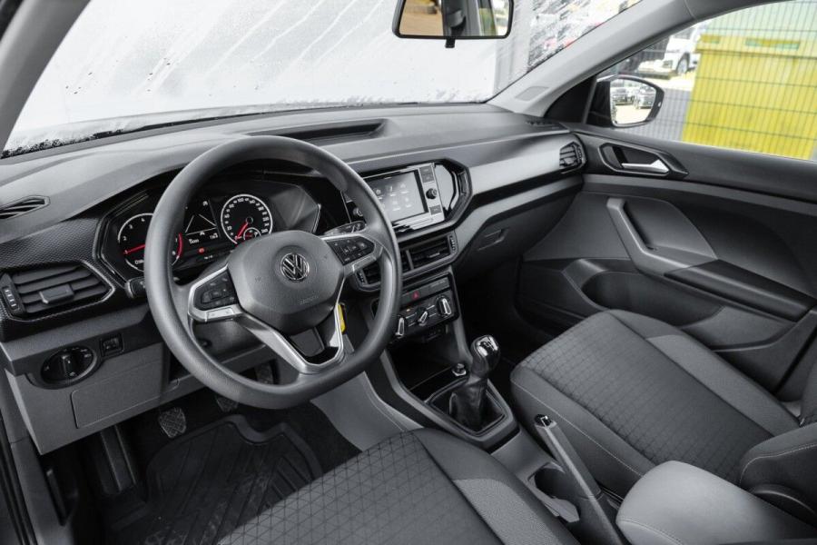 Volkswagen T-Cross 2019 Rīga, ar dzinēja tilpumu 1.00 L un nobraukumu 54 tūkst. km par 12500 €, foto 19 vietnē AUTOMOTO.COM.LV