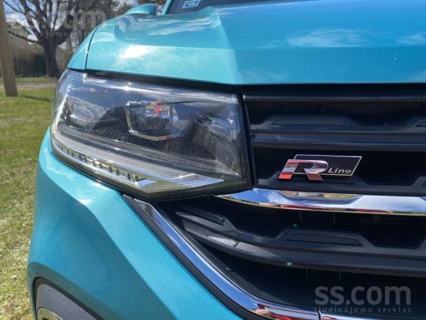 Volkswagen T-Cross 2020 in Jelgava, with an engine capacity of 1.50 L and mileage of 138 thousand km for 18700 €, photo 4 on AUTOMOTO.COM.LV