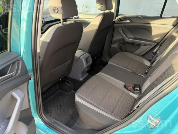 Volkswagen T-Cross 2020 in Jelgava, with an engine capacity of 1.50 L and mileage of 138 thousand km for 16500 €, photo 11 on AUTOMOTO.COM.LV