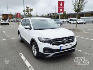 Volkswagen T-Cross 2020 in Vilnius, with an engine capacity of 1.00 L and mileage of 111 thousand km for 12500 €, photo  on AUTOMOTO.COM.LV