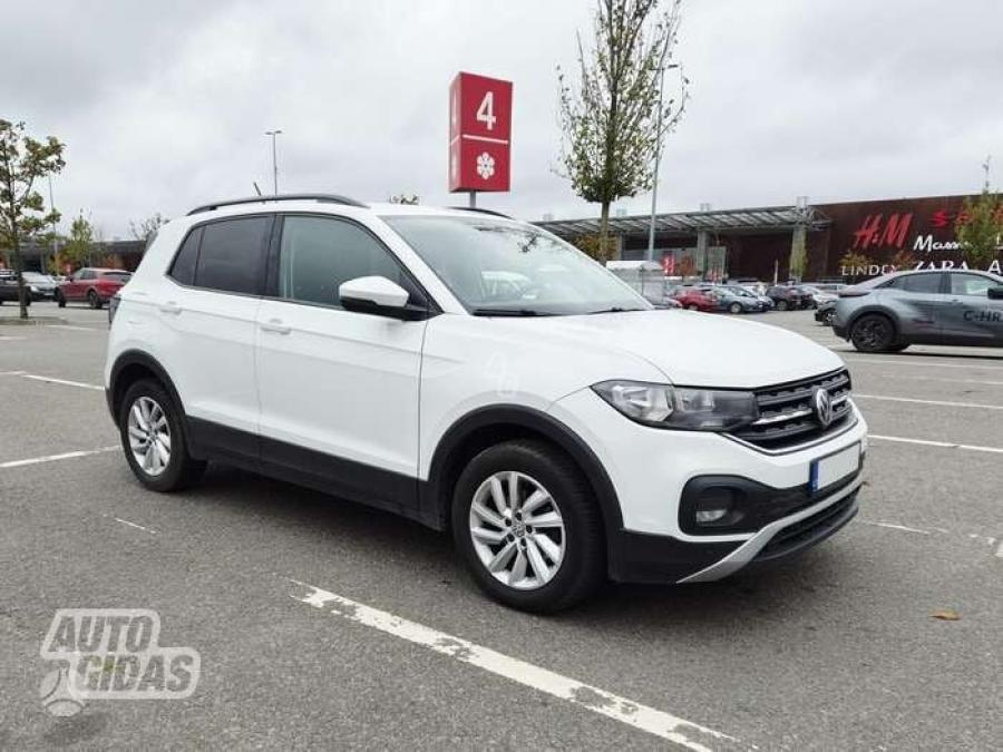 Фольксваген T-Cross 2020 в Вильнюс, объемом двигателя 1.00 л и пробегом 111 тыс. км за 12500 €, фото 4 на AUTOMOTO.COM.LV